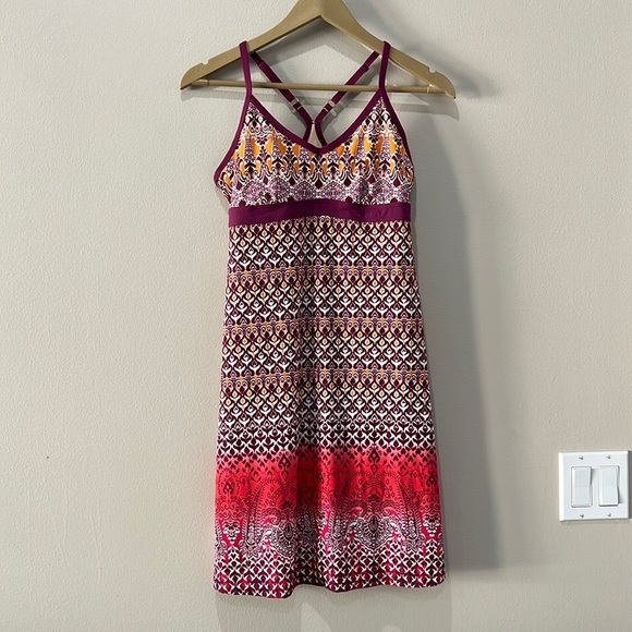 Athleta | Dresses | Athleta Racerback Pattern Athletic Dress In Size Xs ...